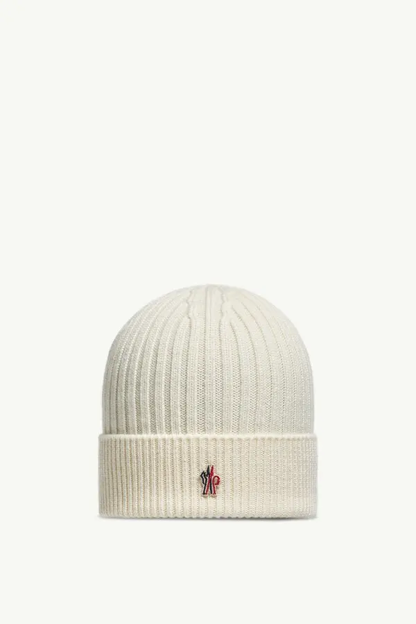 Moncler Ribbed Wool Beanie With Logo - White