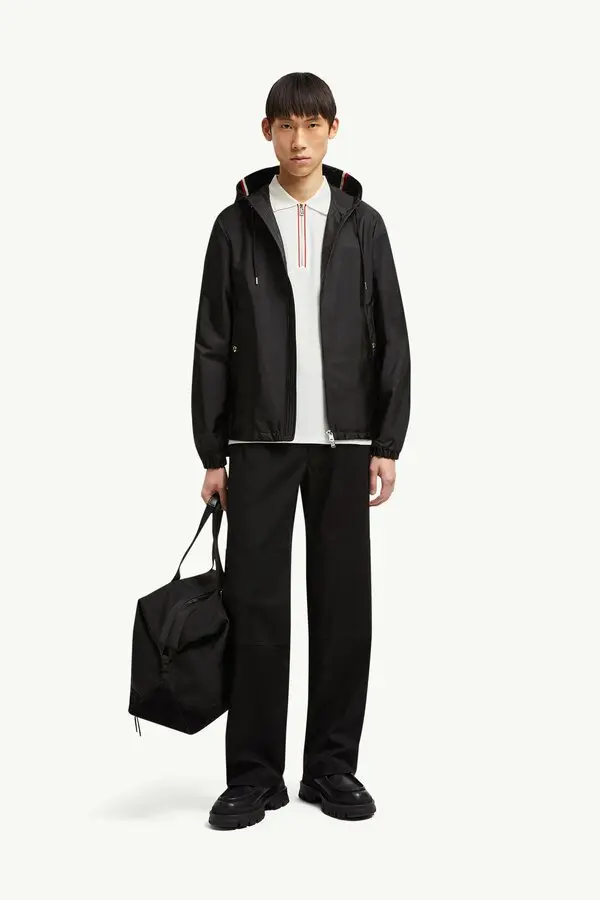 Moncler Grimpeurs Hooded Windbreaker - Black