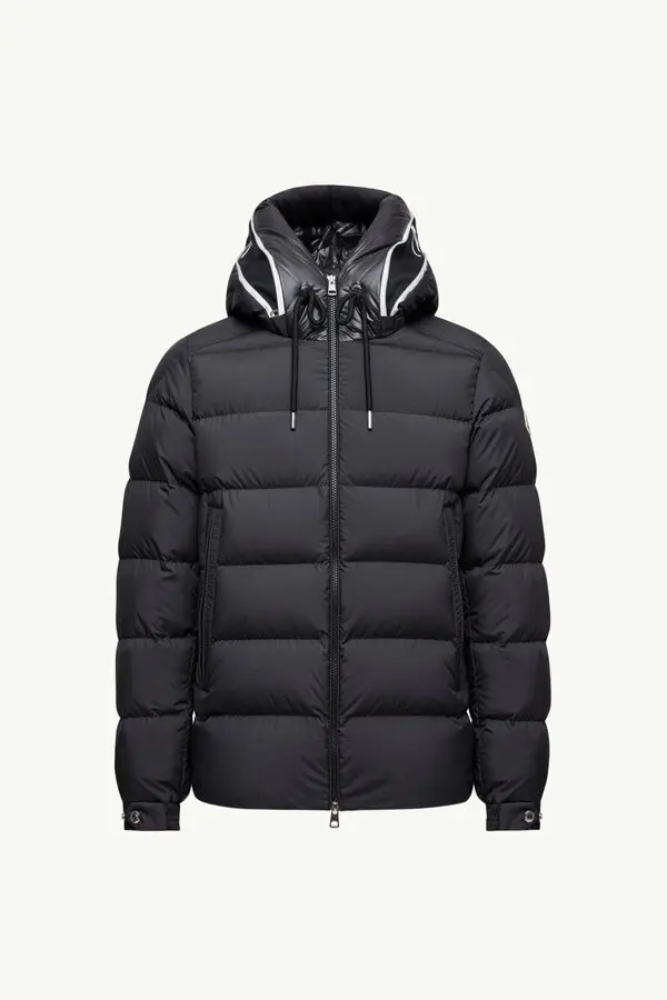 Moncler Cardere Hooded Short Down Jacket