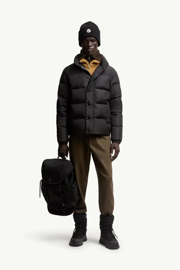 Moncler Virolais Short Down Jacket
