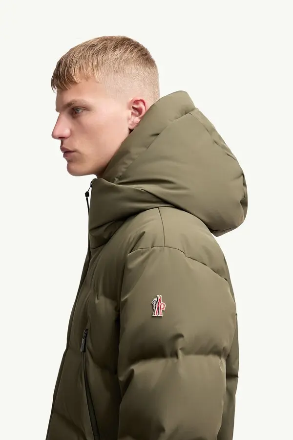 Moncler Fellberg Hooded Insulated Ski Jacket