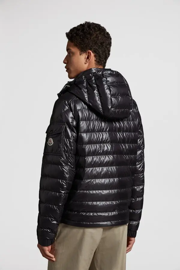 Moncler Lauros Short Down Jacket