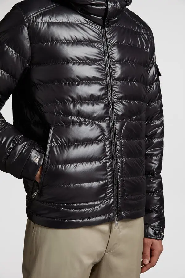 Moncler Lauros Short Down Jacket