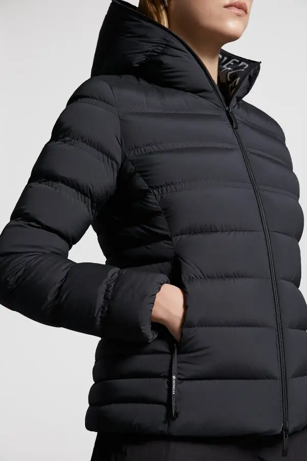 Moncler Alete Short Down Jacket