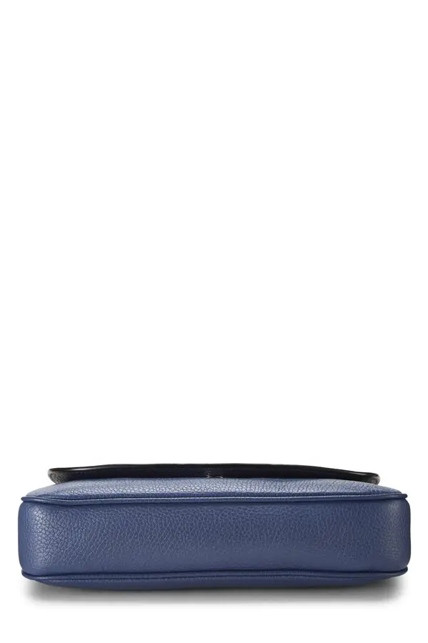 Gucci Soho Flap Crossbody Bag