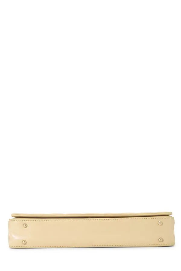 Chanel Chocolate Bar Shoulder Bag - Beige