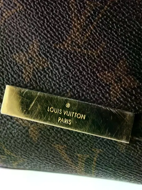 LOUIS VUITTON Monogram Canvas Pm Clutch Bag