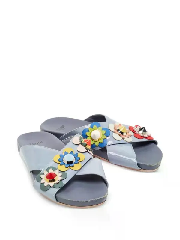 Fendi Floral Appliqué Patent Leather Flat Sandals - Blue