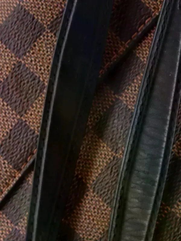 LOUIS VUITTON Vavin Pm Crossbody Bag - Black