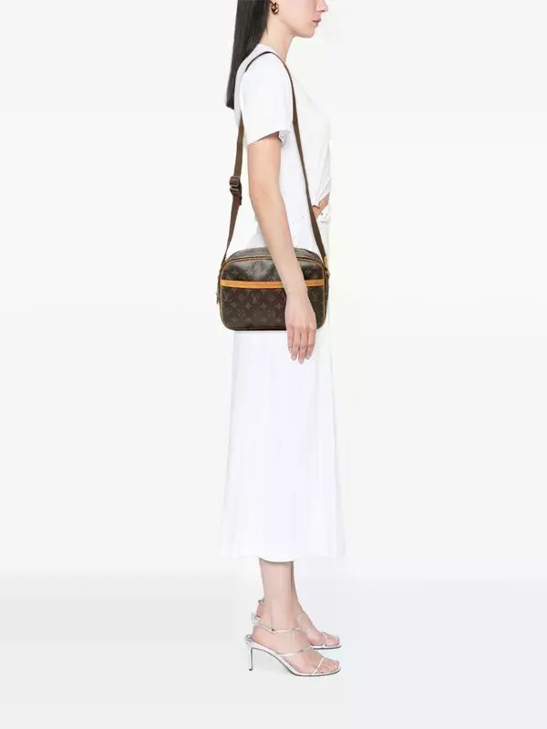 LOUIS VUITTON 2007 Monogram Reporter Pm Crossbody Bag