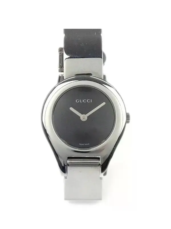 Gucci 1990-2000s 6700l 30mm Watch