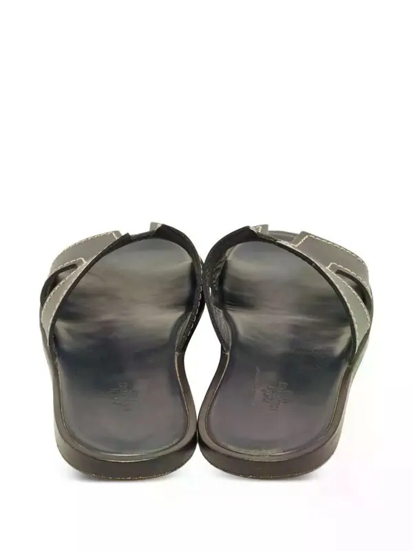 Hermès Izmir H-cut Flat Sandals - Black