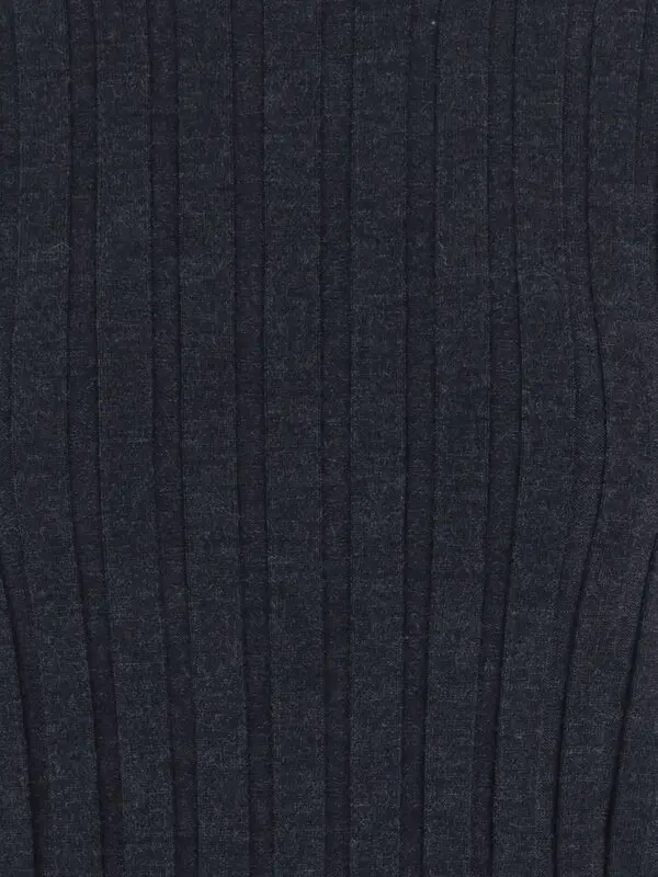 ALLUDE Ribbed Fitted Knitted Sweater - Black
