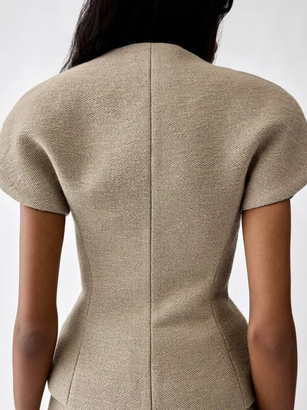 Jacquemus The Ovalo Short-sleeve Jacket