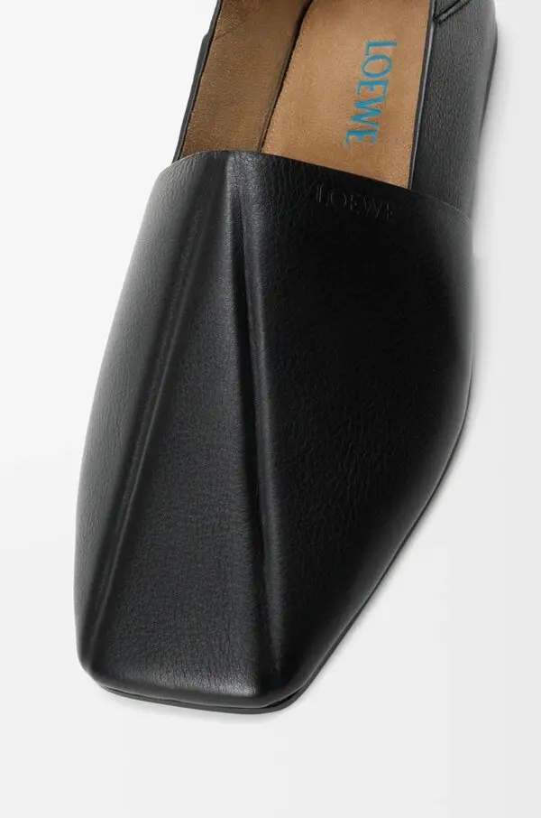 Loewe Square-toe Casual Shoes