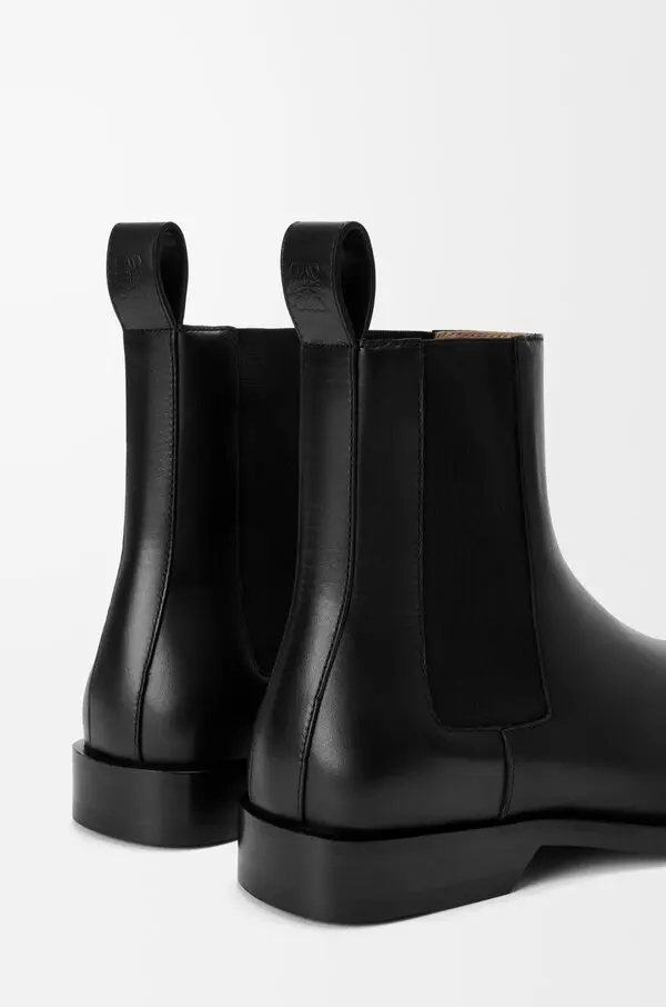Loewe Bobine Chelsea Boots In Shiny Calfskin