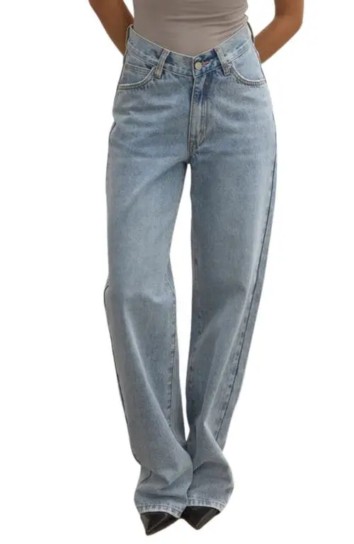 BAYSE Vera High Waist Straight Leg Jeans - Atlanta