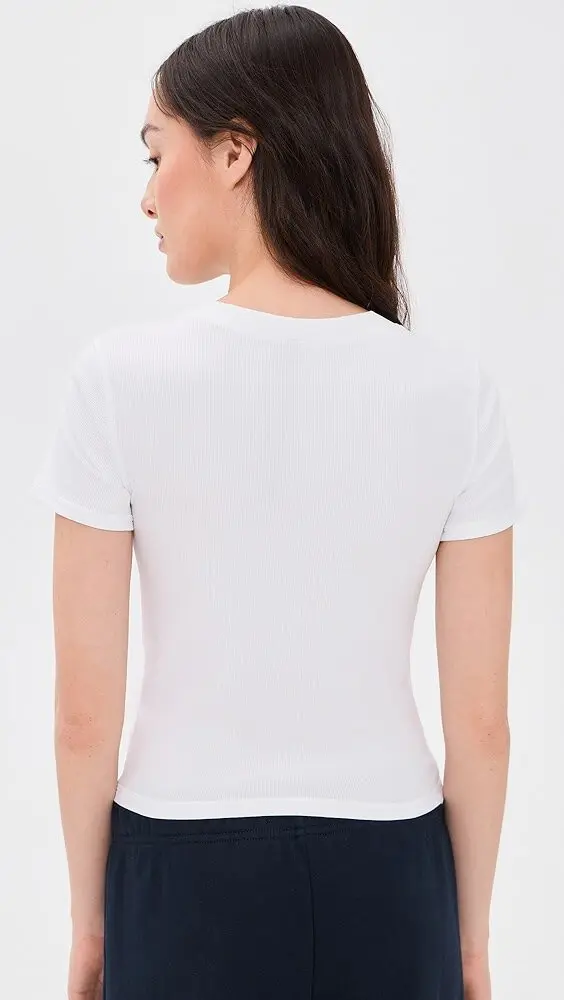 Vuori Pose Fitted 2.0 Tee