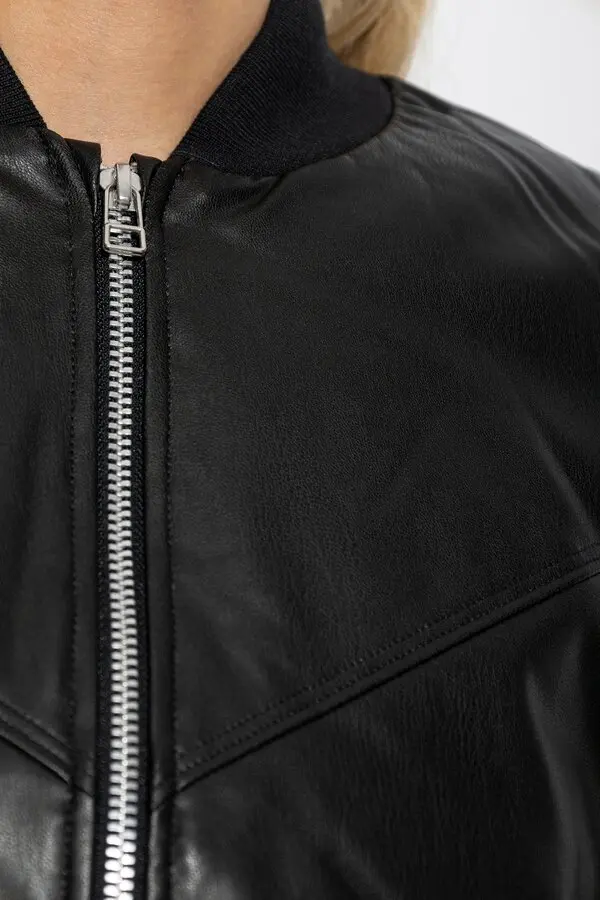 Nike Insulated Bomber Jacket