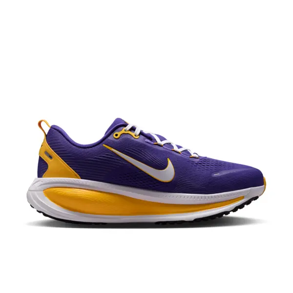 Nike College Vomero 18 Road Running Shoes - Purple