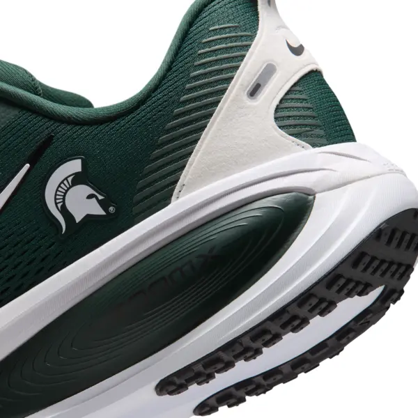 Nike College Vomero 18 Road Running Shoes - Green