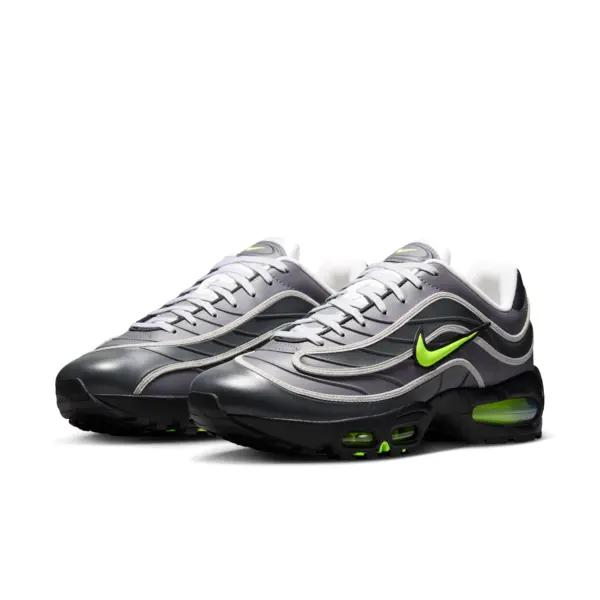 Nike Max Joga Bonito Sneakers
