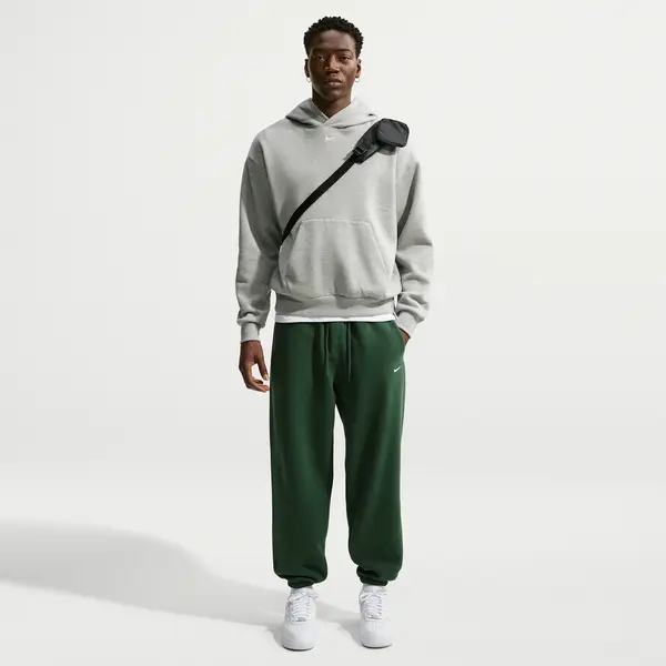 Nike Solo Fleece Cuffed Pants