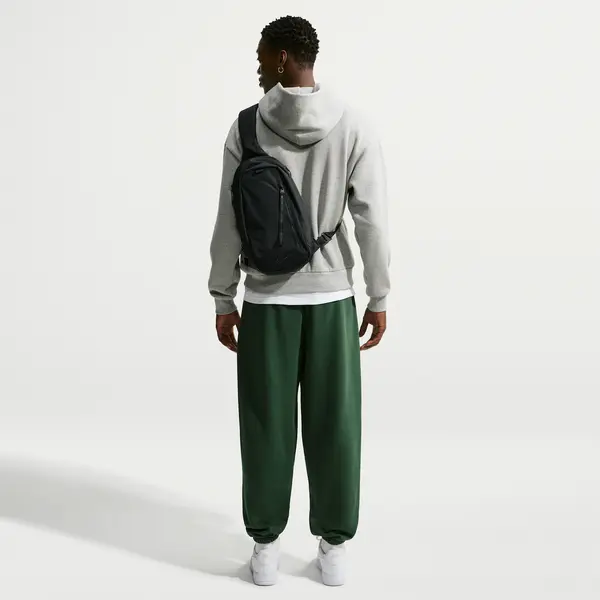 Nike Solo Fleece Cuffed Pants