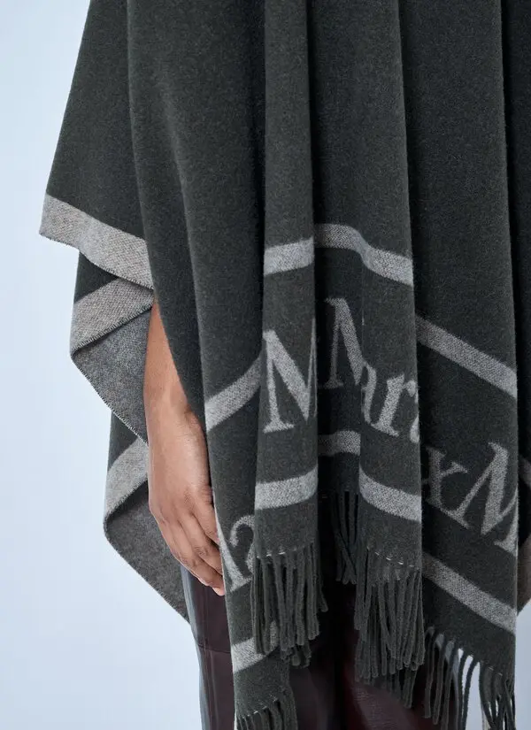 Max Mara Fringed Wrap With Logo Detail - Gray