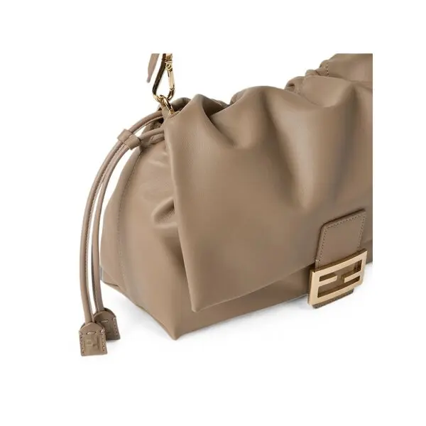 Fendi Neutrals Tote Bags - Cream
