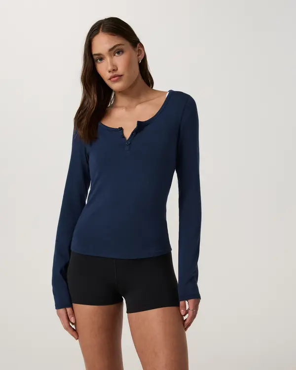 Vuori Long Sleeve Everyday Cotton Stretch Henley - Blue Coast