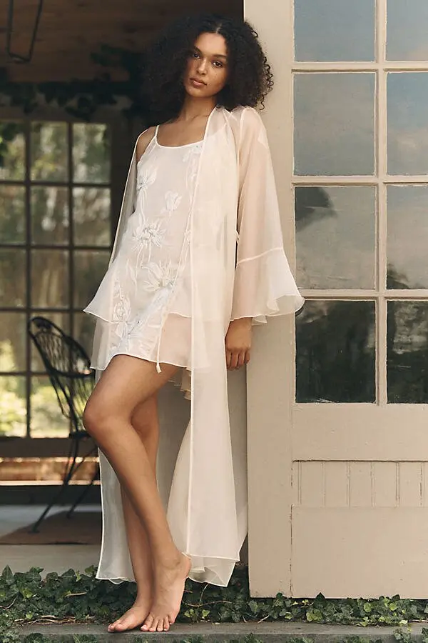 Rya Collection Voltaire Robe - Pearl
