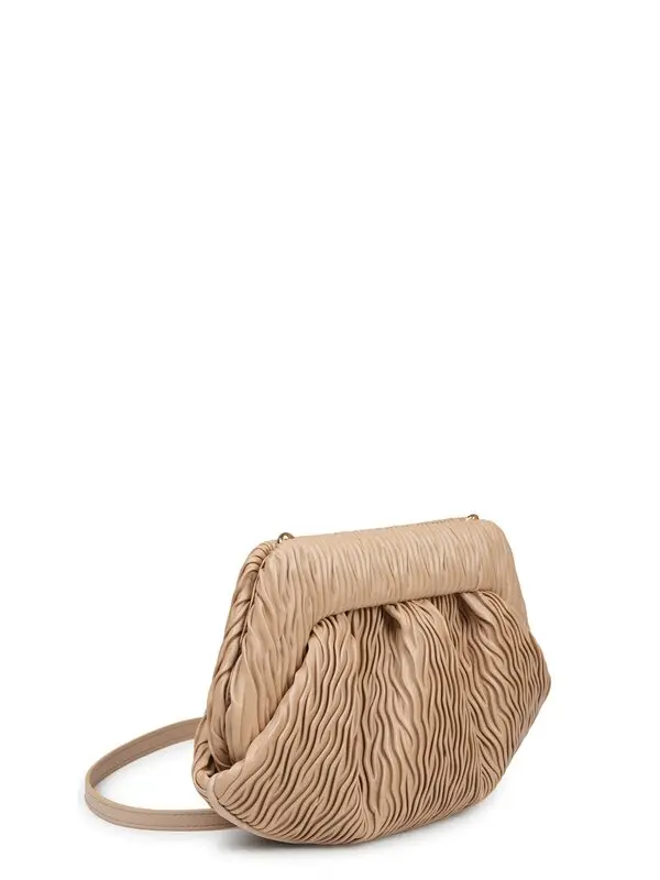 THEMOIRE Bios" Twisted Clutch In Apple Leather - Beige