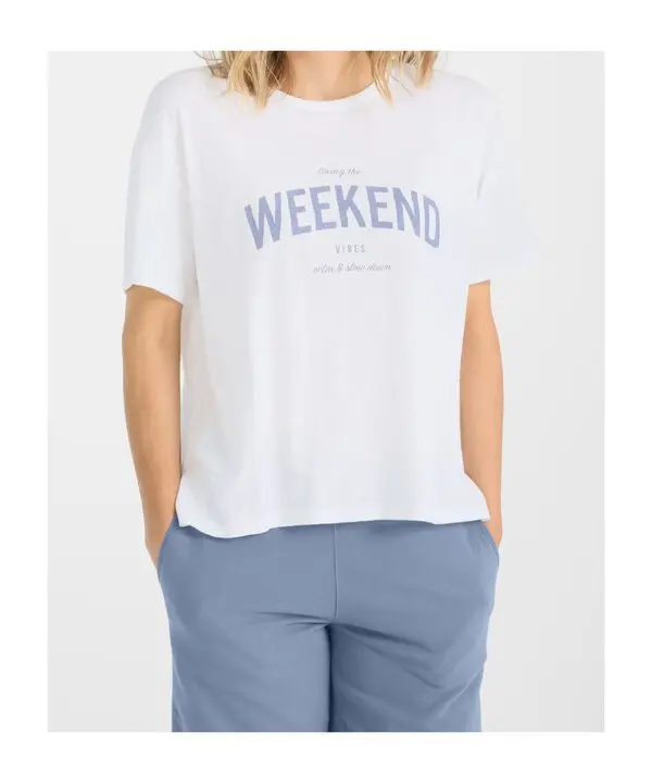 JUVIA Lettering Print T-shirt