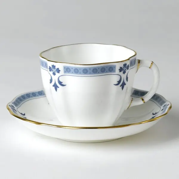 ROYAL CROWN DERBY Grenville Tea Saucer