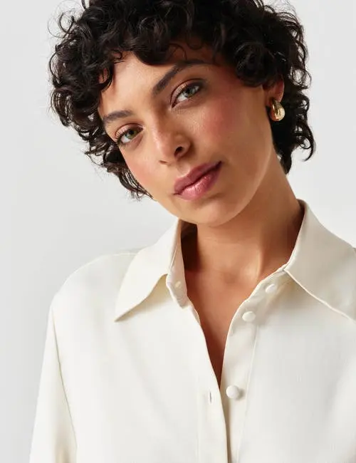 GHOST LONDON Esther Collared Satin Shirt - Ivory