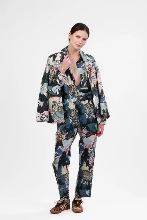 Las Surenas Blazer Snow Leopard