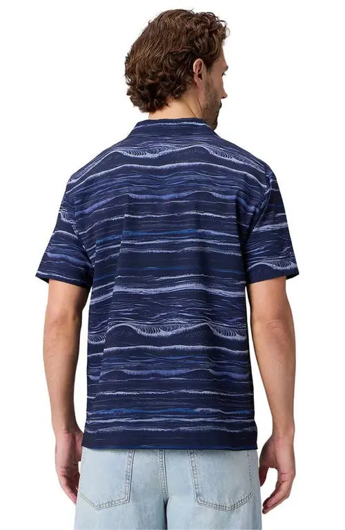 FABLETICS The Cabana Button-up Shirt - Deep Navy Breaking Waves