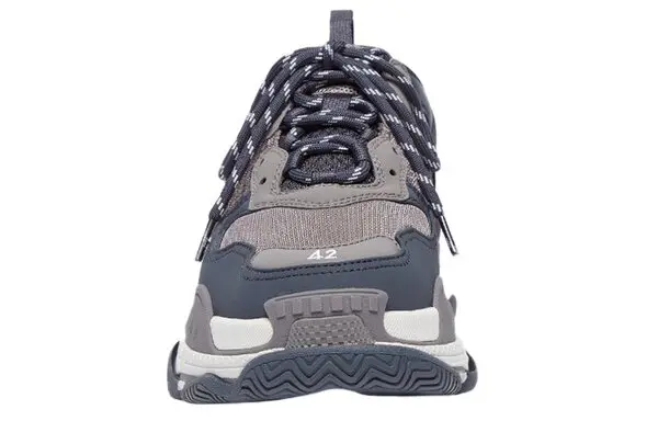 Balenciaga Triple S Sneaker - Grey