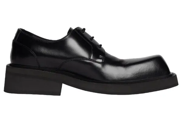Balenciaga Inspector 40mm Derby