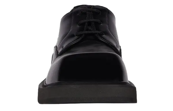 Balenciaga Inspector 40mm Derby