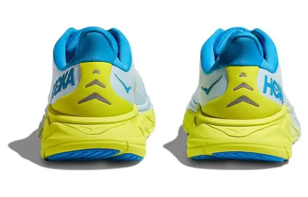 Hoka One One Arahi 6 'ice Water