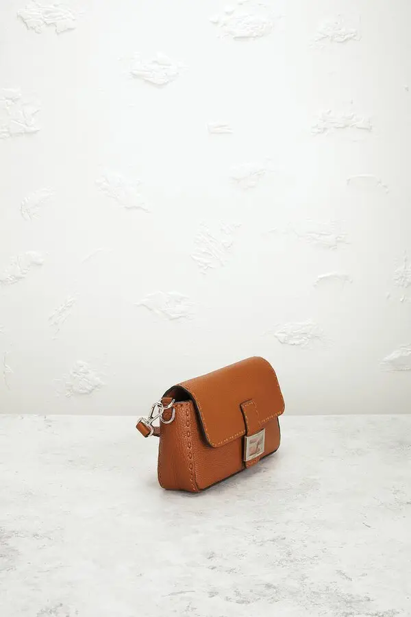Fendi Baguette Shoulder Bag - Brown