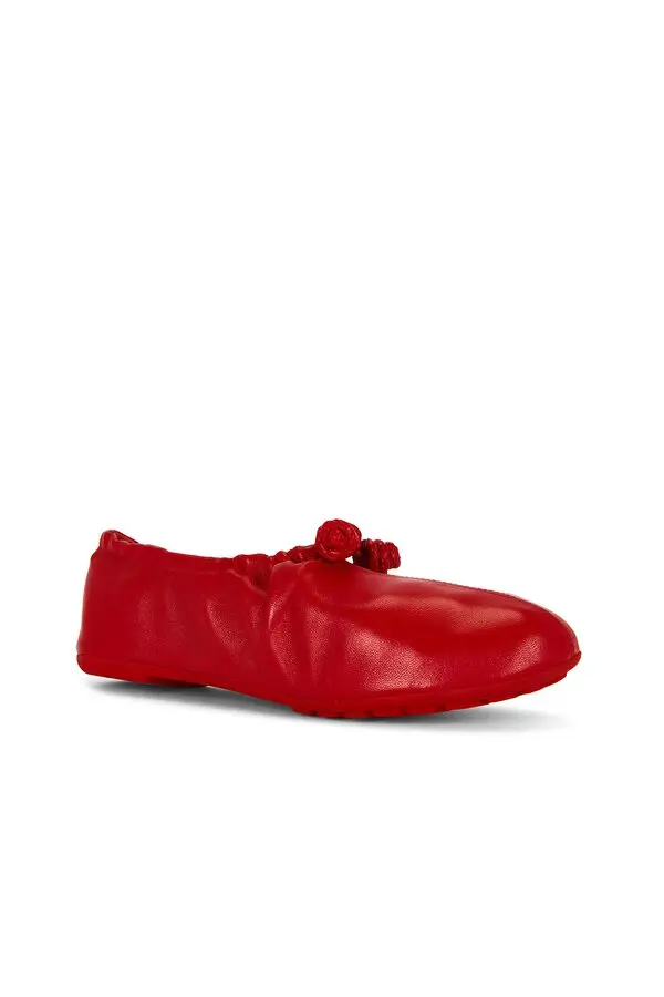 Bottega Veneta Fantasmina Supple Loafer