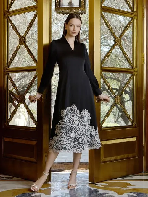 Misook Fit & Flare Lace Crepe De Chine Maxi Dress