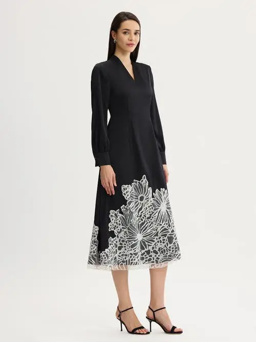 Misook Fit & Flare Lace Crepe De Chine Maxi Dress