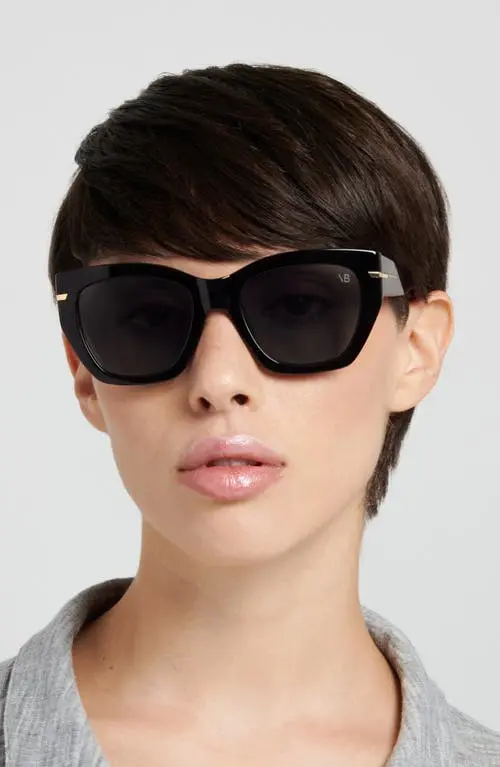 Victoria Beckham Rectangular Sunglasses - Black/grey