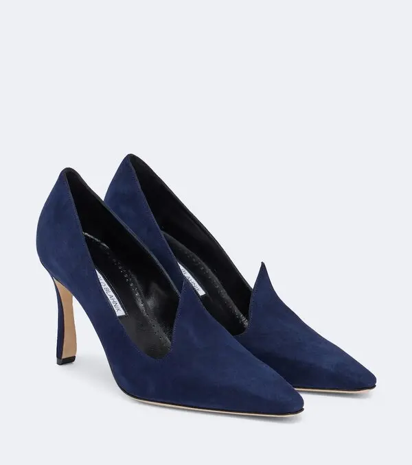 Manolo Blahnik Maldite Suede Pumps