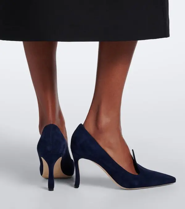 Manolo Blahnik Maldite Suede Pumps