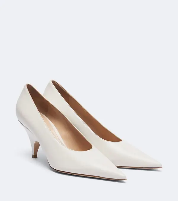 GIANVITO ROSSI Sofia Leather Pumps